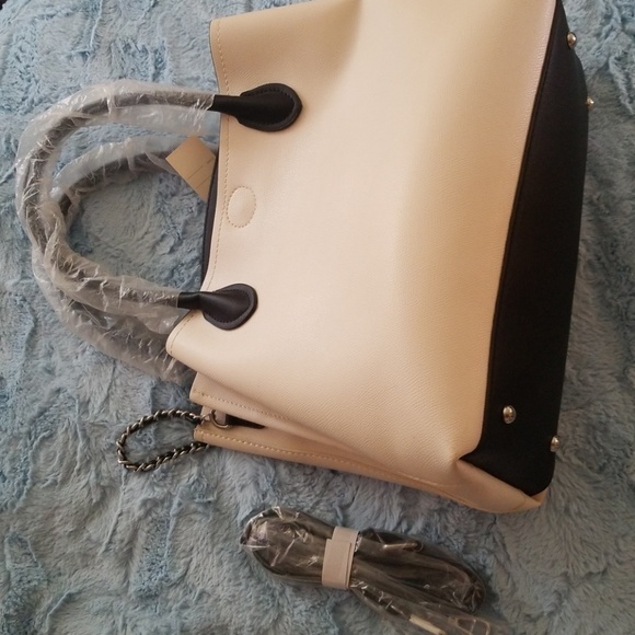 Diophy | Bags | Gorgeous Leather Purse New | Poshmark